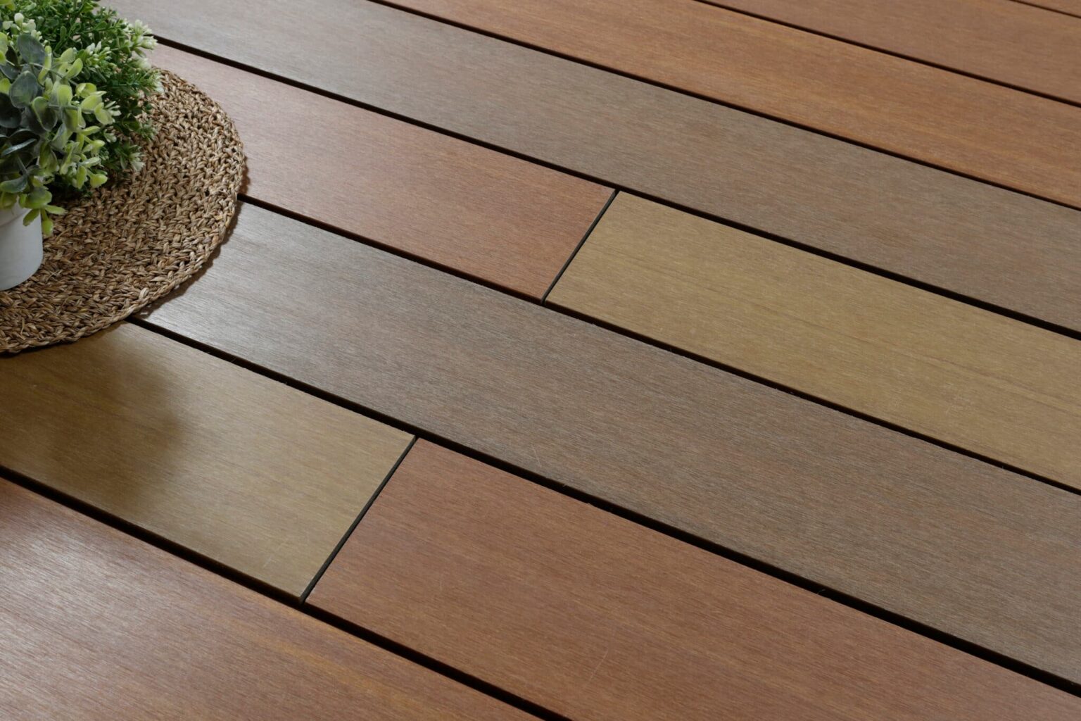 FIBERDECK - Composite Decking, Cladding & Fencing Products